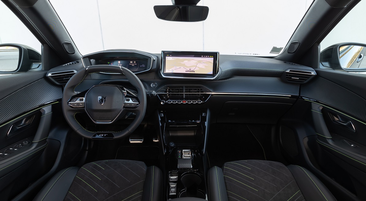 Pantalla Gigante En Los Futuros Peugeot El I Cockpit De La Marca Se
